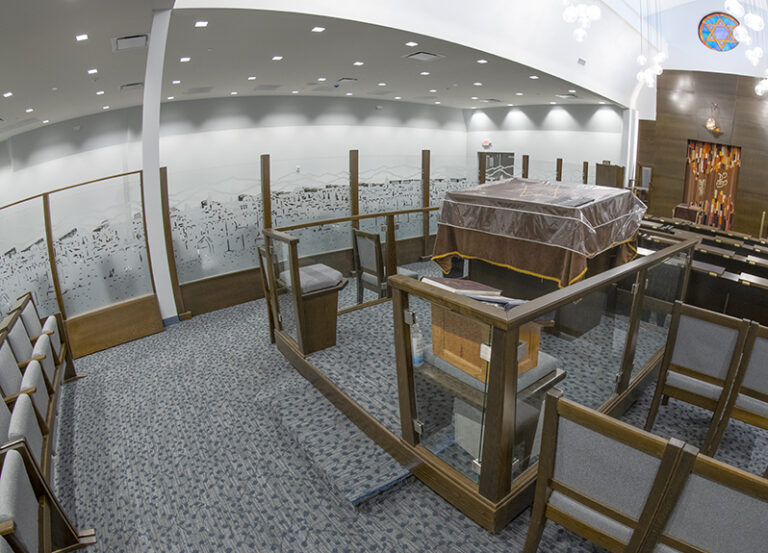 Custom Mechitza .com – Custom Mechitza .com